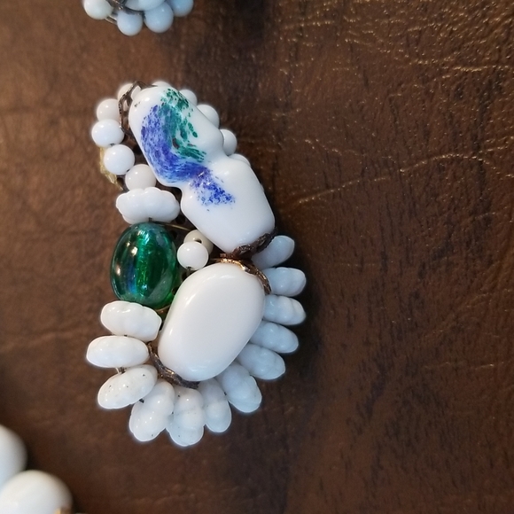Hobé | Jewelry | Vintage Hob 3 Strand Art And Milk Glass And Aurora ...
